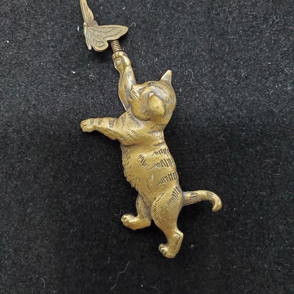 J&J | Jewelry | Jj Cat With Butterfly Gold Tone Pin | Poshmark